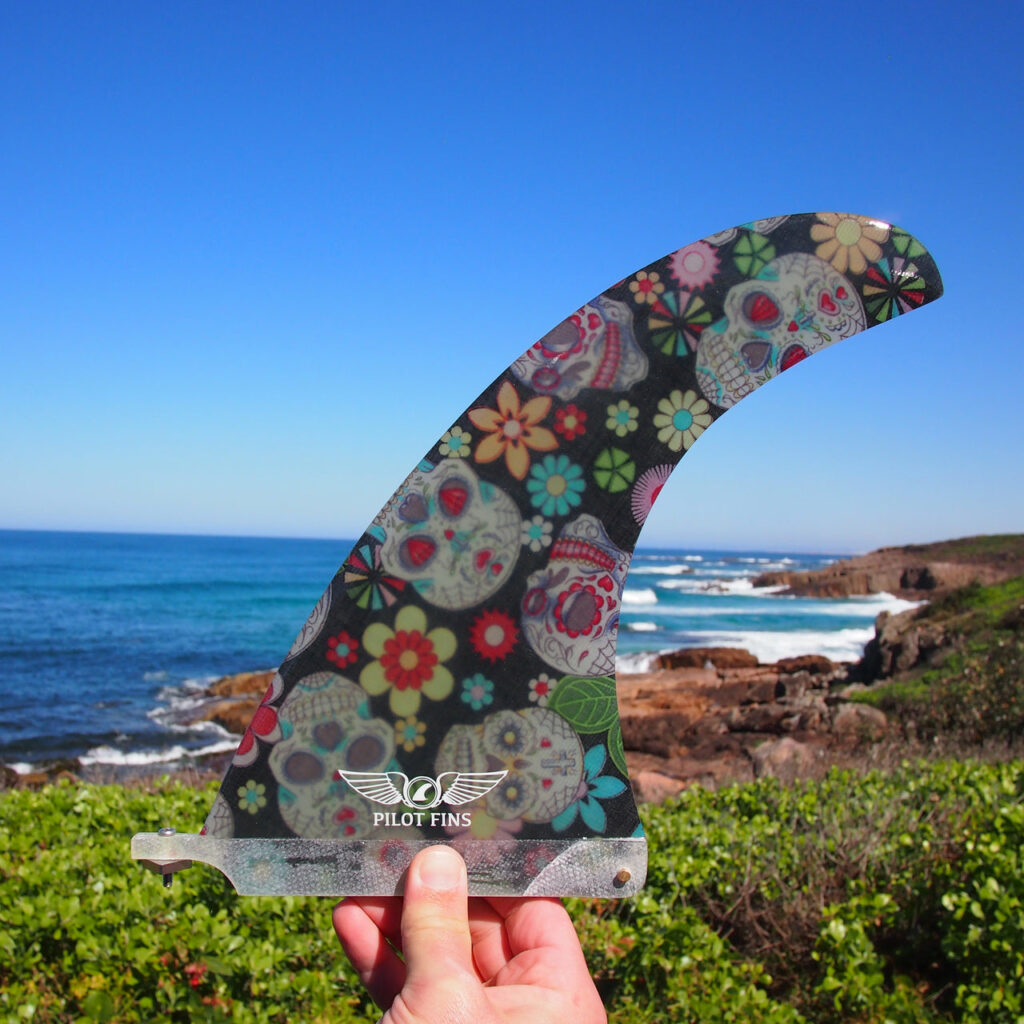 Pilot Fins – 9″ Raker – Black Skulls - Pilot Fins